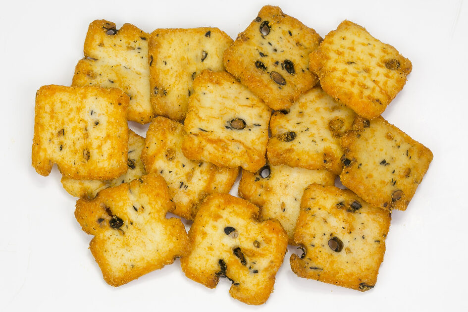 Soy bean crackers spicy lemon